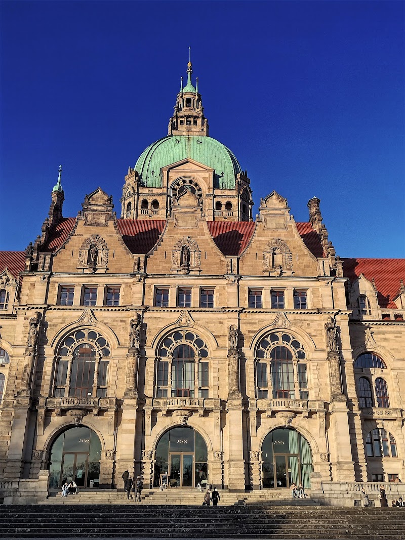 Mapa Turístico de Hannover - Descubre su Historia Real | Enfurgomolamas