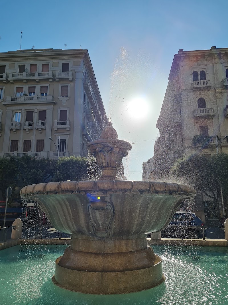 Mapa Turístico de Apulia - Descubre Playas y Arquitectura Única ...